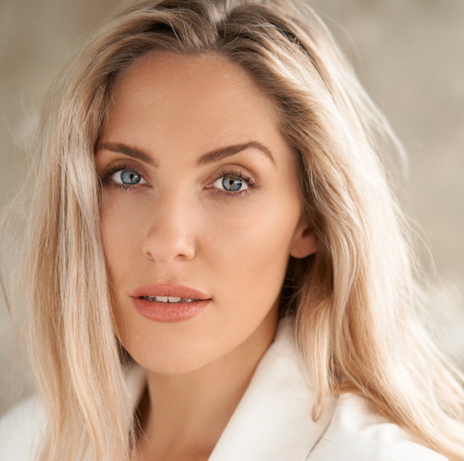 DANIELLE W | ROC Talent Agency